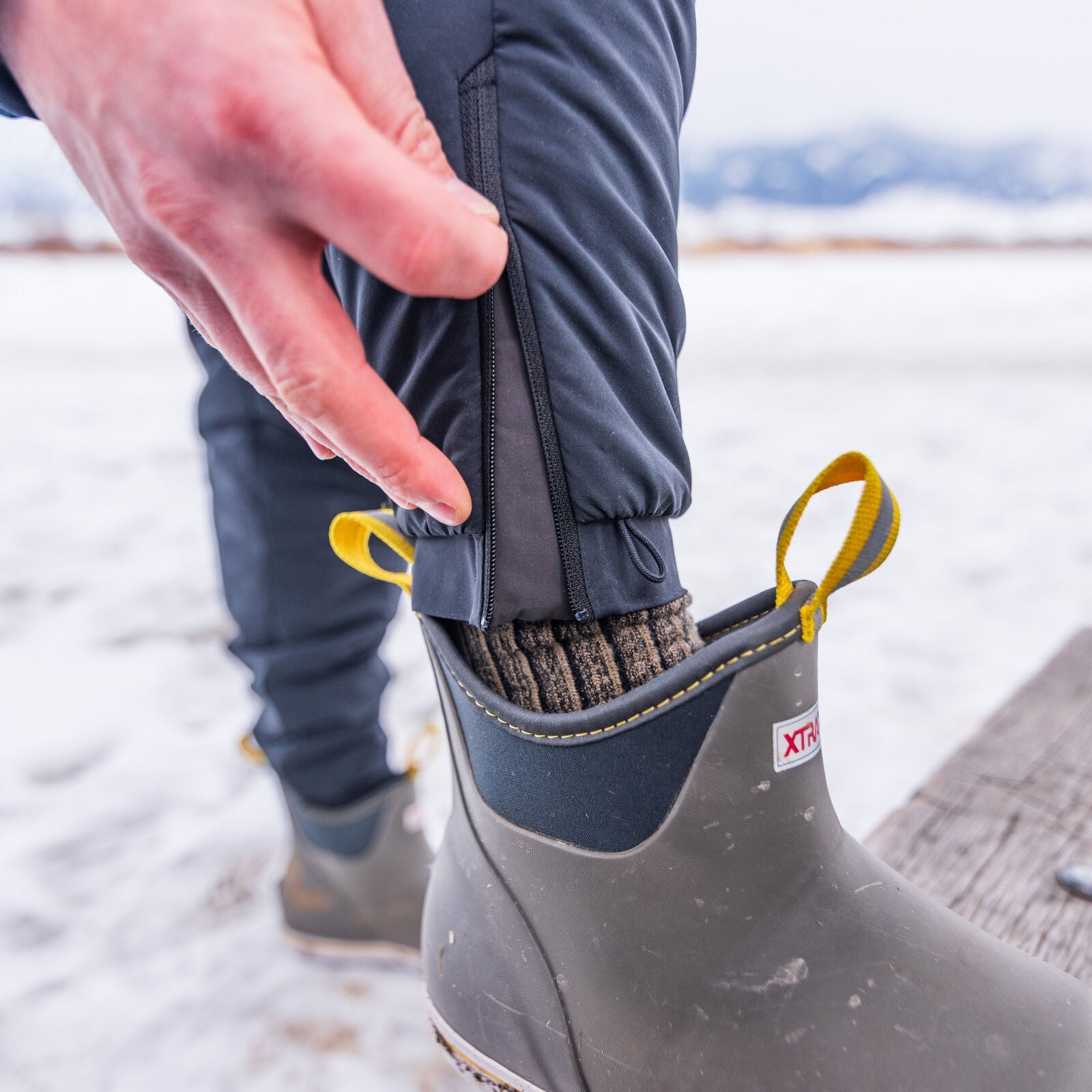 Insulated Fishing Pants | Cold-Weather Puffy Pants | Skwala Fishing